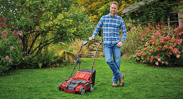 Professional scarifiers with petrol, electric or battery operation ...